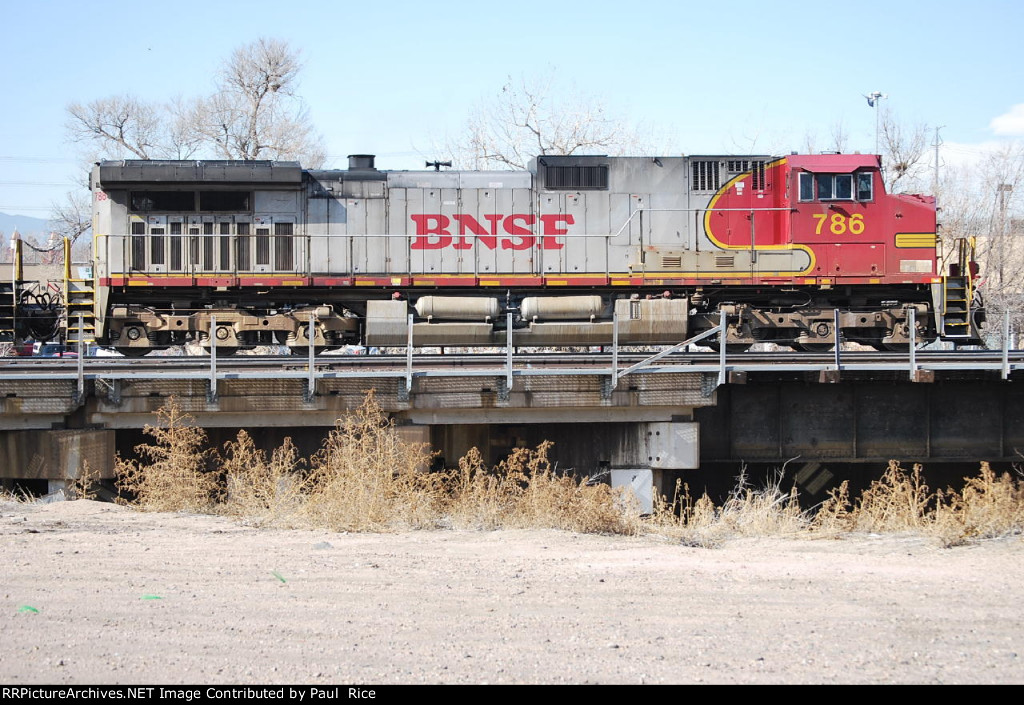 BNSF 786